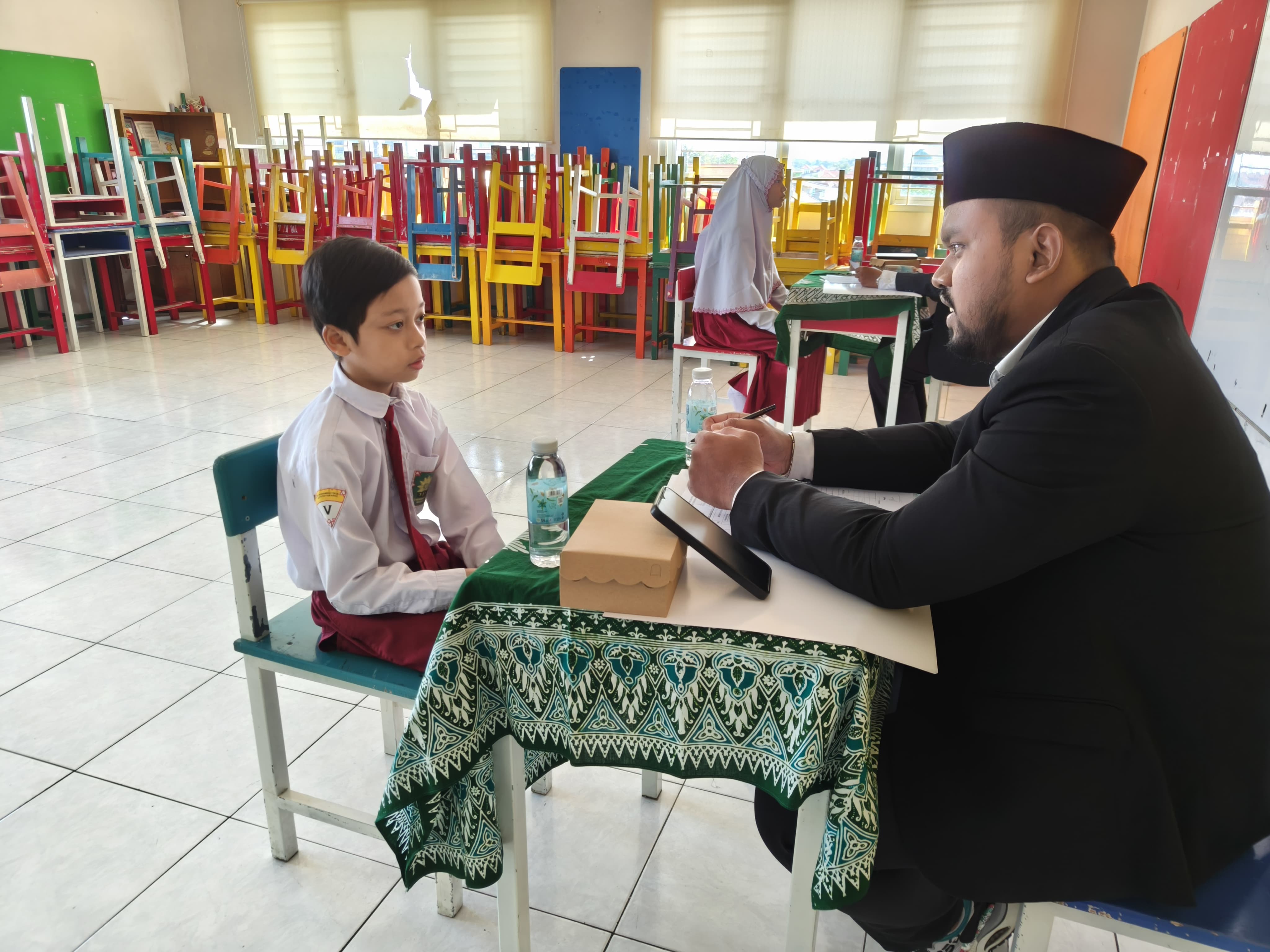 Semangat Hafiz Cilik Membara! Munaqosah Tahfidz di SD Muhammadiyah 26 Surabaya Jadi Momen Inspiratif